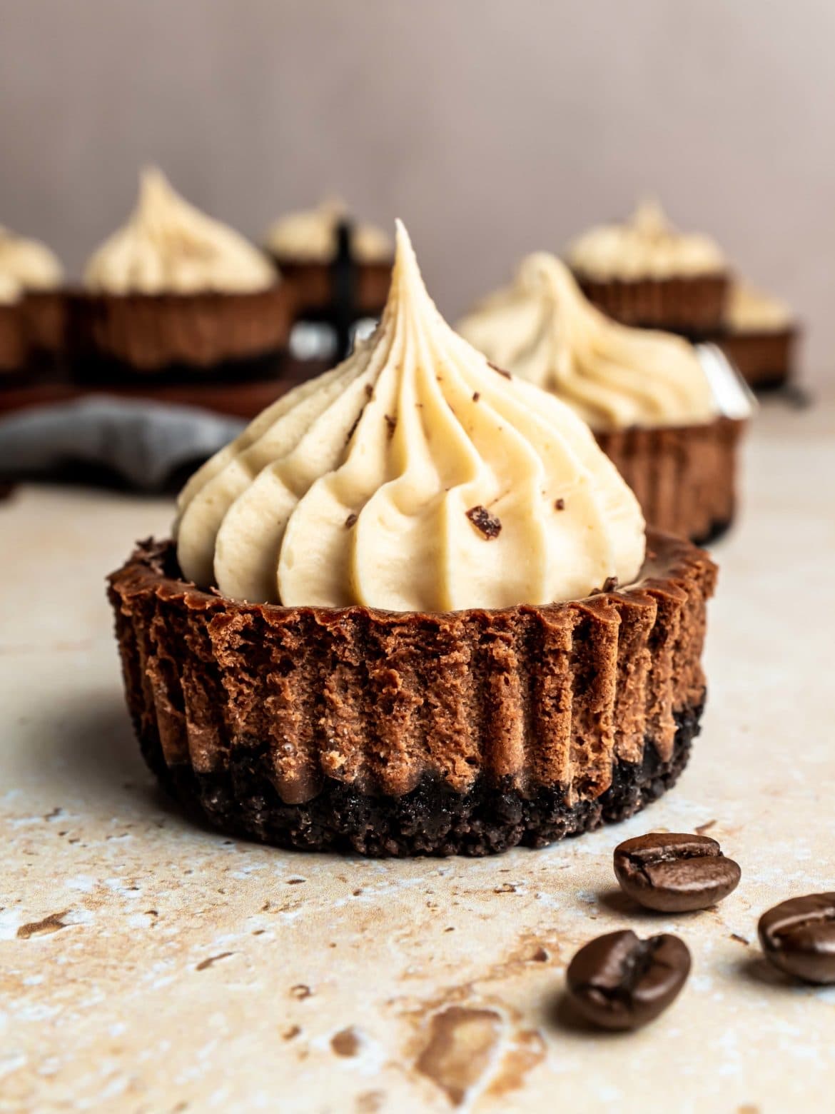 Mini Mocha Cheesecakes + White Chocolate Kahlua Ganache - Whisked Away ...